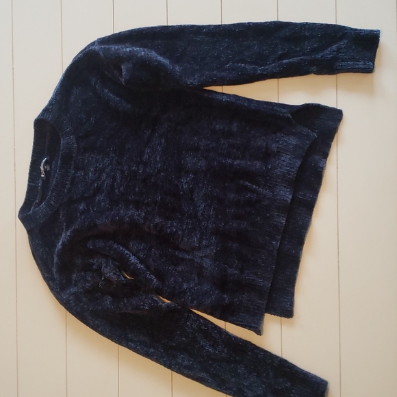 Freshman | Sweaters | Chenille Like Sweater | Poshmark